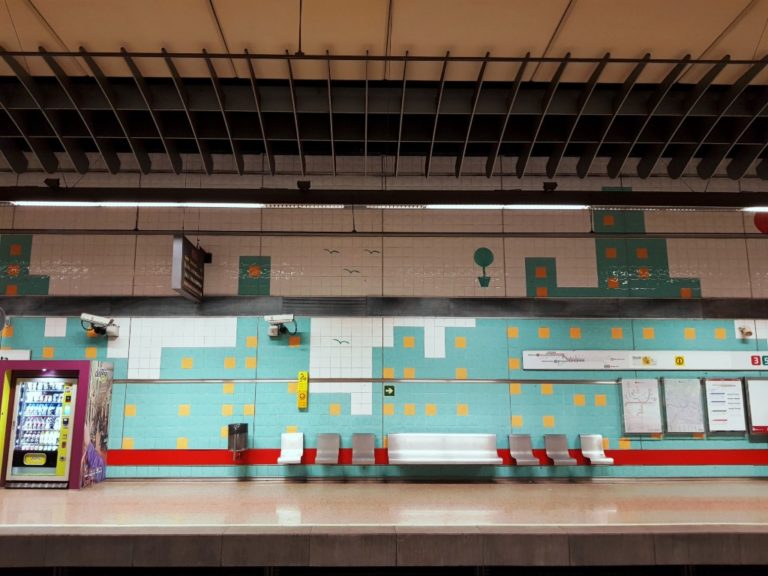 Stațiile de metrou în Valencia, obiectiv turistic? - Valenciana.ro